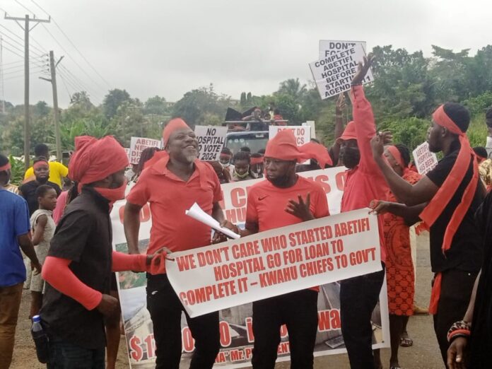 Kwahu Residents Demonstrate Over Abandoned Abetifi District Hospital