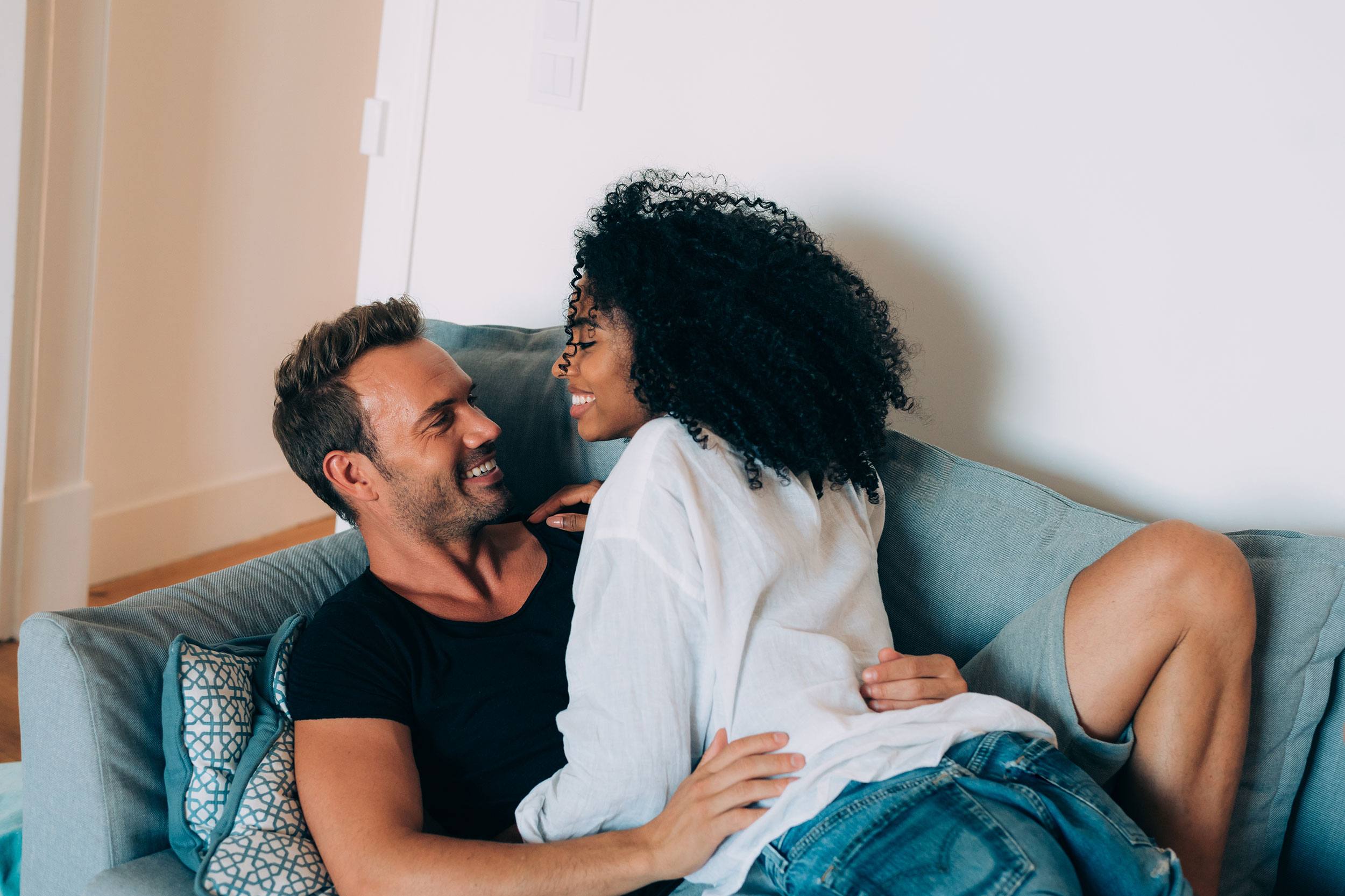 7 Rewarding Ways Couples Build Emotional Intimacy